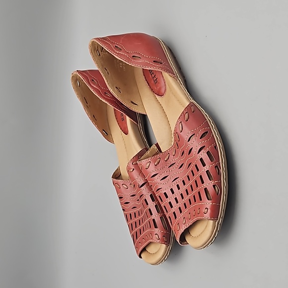 Earth | Shoes | Earth Shoes Rusty Red Leather Cutout Dorsay Flats ...